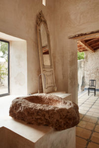 Chic by Accident - Hacienda Xucu - DePasquale+Maffini DePasquale+Maffini